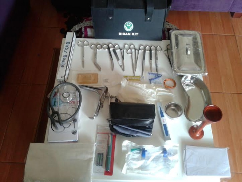 Jual BIDAN INSTRUMENT KIT 22 ITEM dari TRIAS NATHOMI CHEMINDO PT - Goalkes